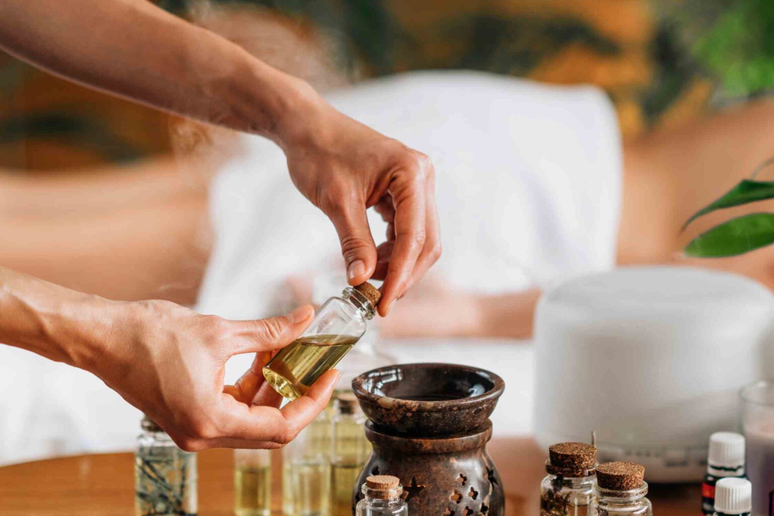 Aromatherapy Training: Tools, Techniques, and Tips for Success ...