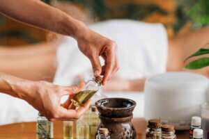 Aromatherapy Training: Tools, Techniques, and Tips for Success ...